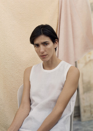 Viva Model Management - Hen Yanni for Holiday Magazine