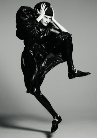 Viva Model Management - Signe Veiteberg - Vogue Uk - April 2019